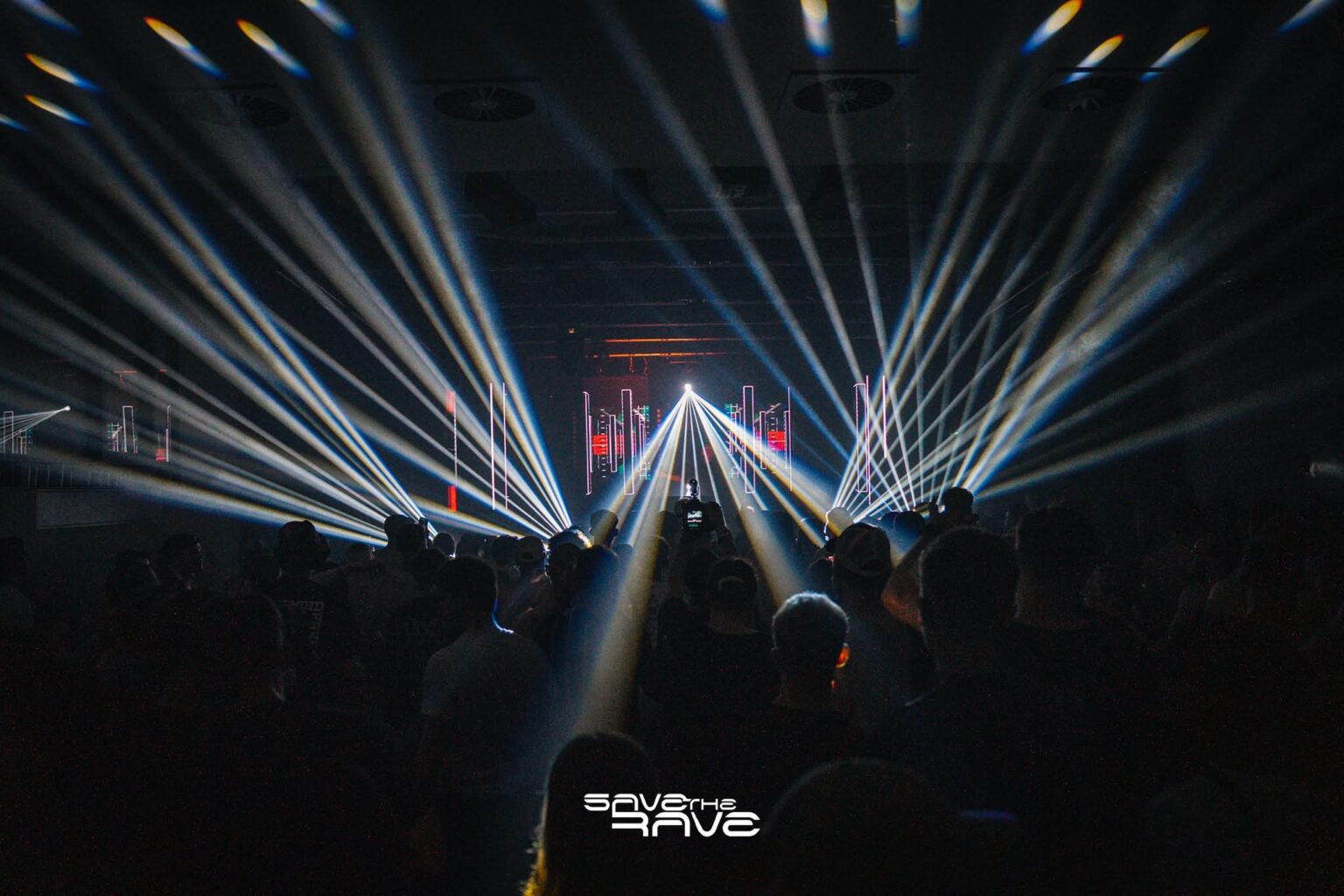 AGENDA CLUBBING > JANVIER 2026 2/4 - info>>lux.com